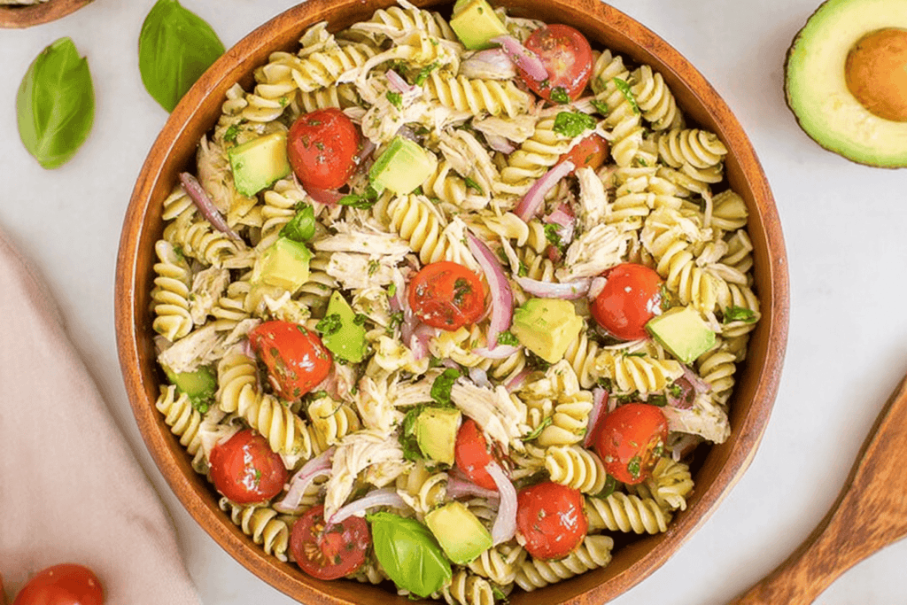 Avocado Chicken Pasta Salad Recipe - delicedcook.com