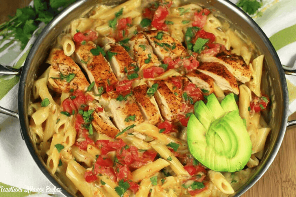 Creamy Chicken Taco Alfredo Pasta Recipe - delicedcook.com