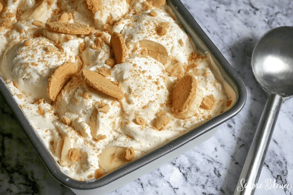 No Churn Banana Pudding Ice Cream Recipe - delicedcook.com